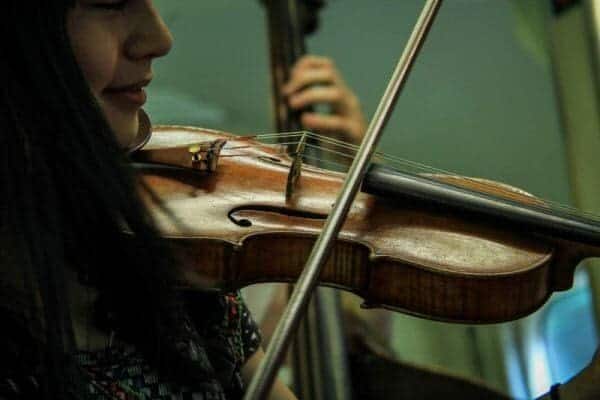 Fiddle Vs. Violin - 9 Important Differences You Must Know