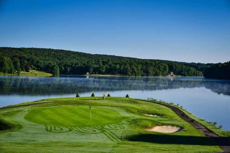 West Virginia Golf Resorts : The Best 10 You Can Enjoy