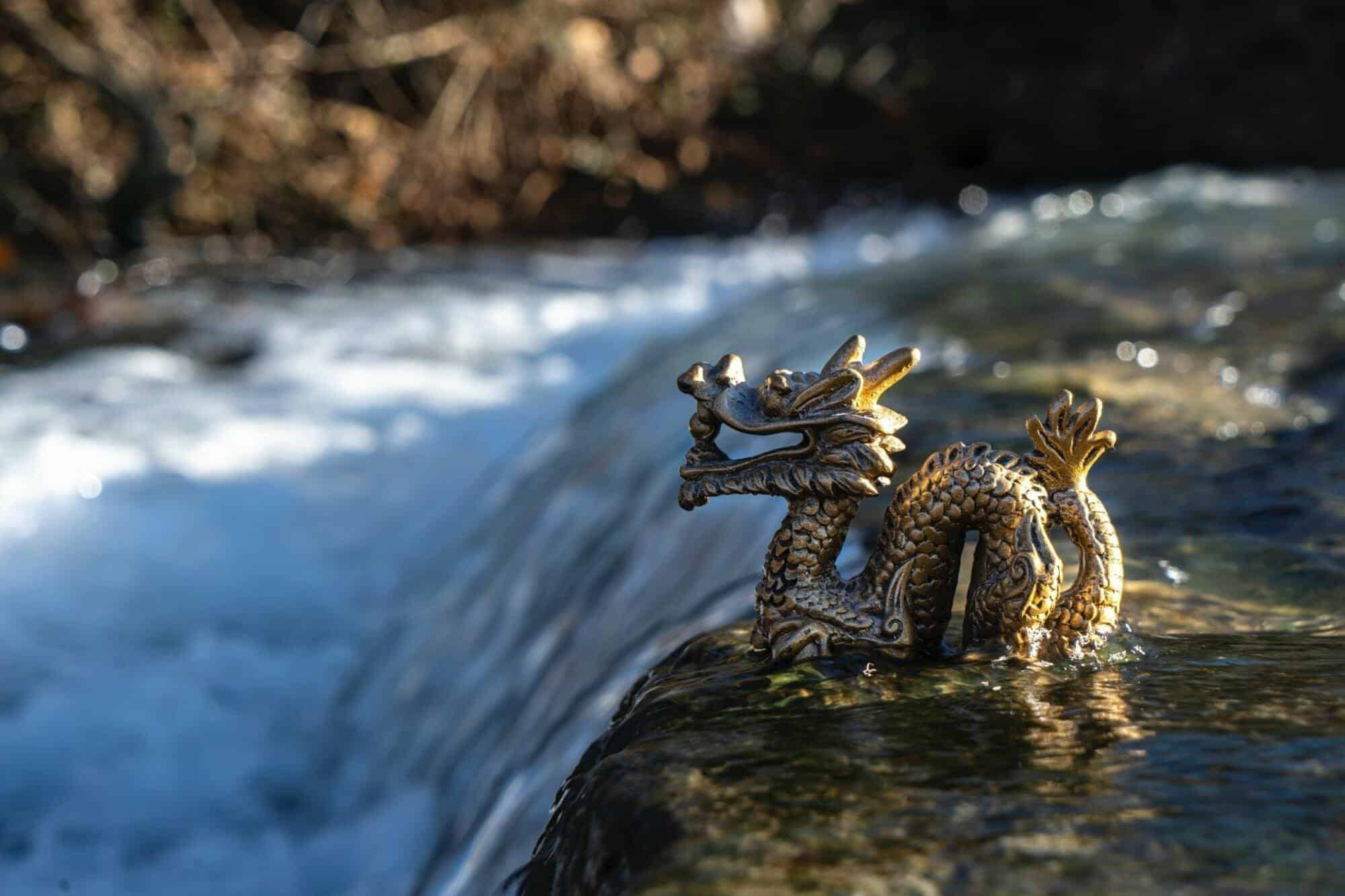 Golden Dragon - 5 Fascinating Myths