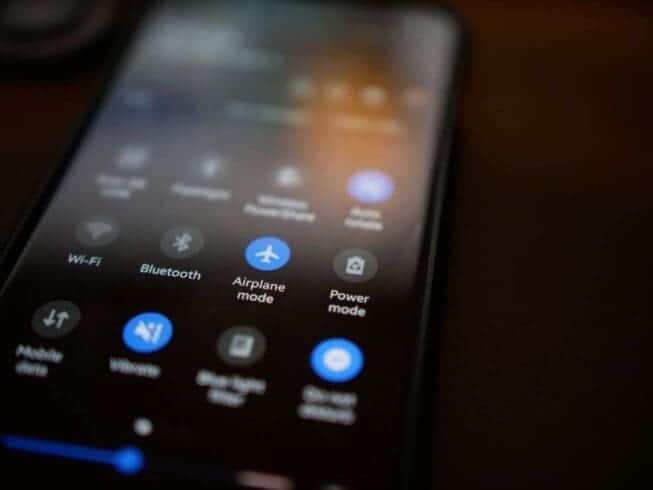 15 Important Uses Of A Cell Phone You Should Know
